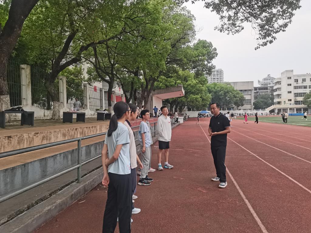 红金绿”党建品牌雁阵展】体育与艺术学院：“红金绿”赋能体育育人新局面-江西理工大学 - JiangXi University of ...